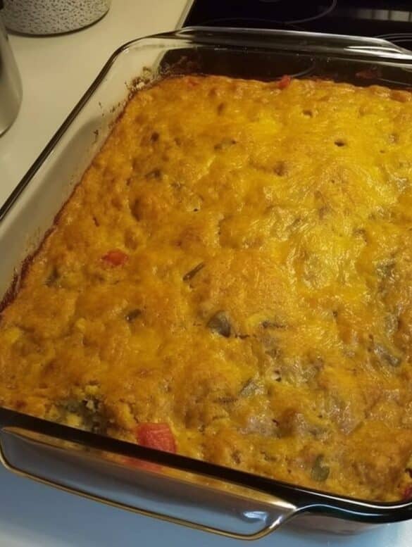 Cowboy Cornbread Casserole - Easy sweet meal
