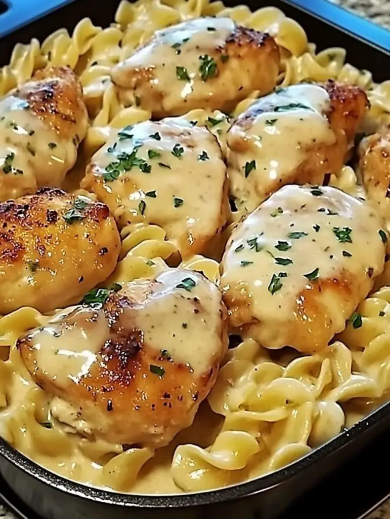 One-Pan Chicken with Creamy Buttered Noodles - Easy sweet meal